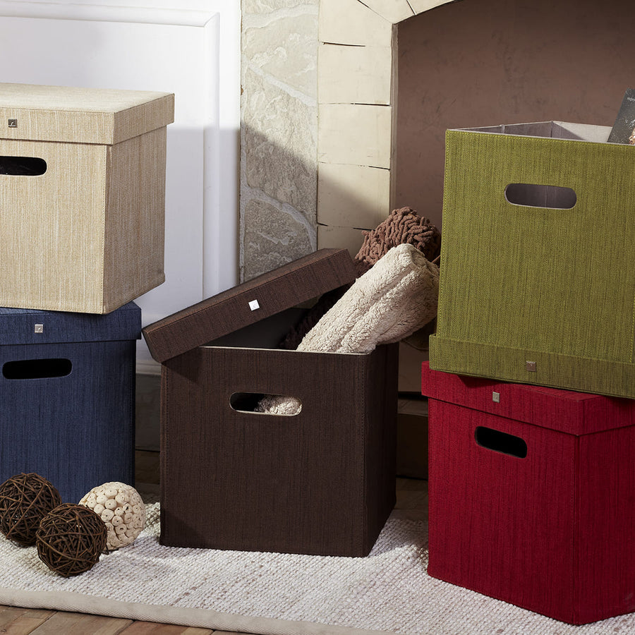 Buy Bedsheets, Towels, Cushion Covers, Dohar & Quilt Online - Maspar